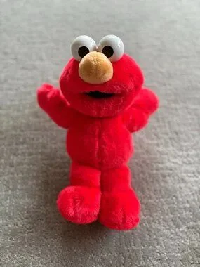 Child Dimension | Toys | Vintage Child Dimension Sesame Street 992 Elmo ...